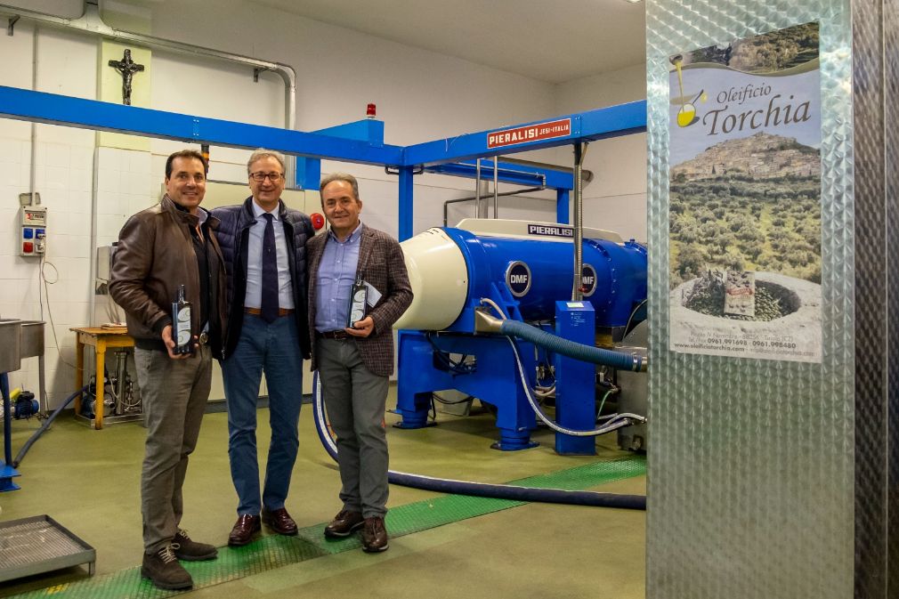 All'Oleificio Torchia l'alta qualità fa rima con formazione - l'OlivoNews